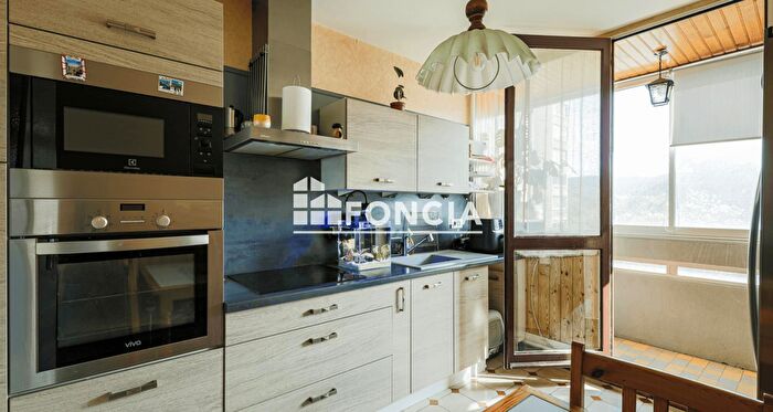 Appartement 4 pièces à Échirolles, Villeneuve, à vendre
