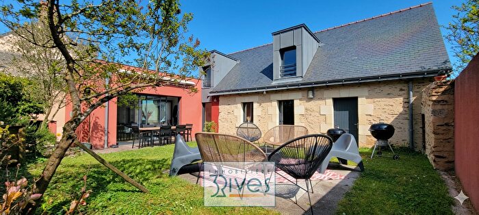 Maison à vendre - Vauchrétien - 8 pièces - 5 chambres