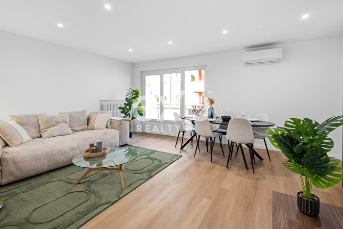 Appartement à vendre - Sainte-Maxime, Centre-ville, Pléiades - 4 pièces - 3 chambres