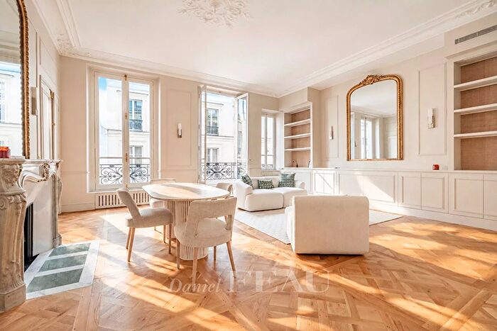 Appartement 5 pièces à vendre à Paris 7ème, Saint-Thomas d'Aquin, Bac, Musée d'Orsay