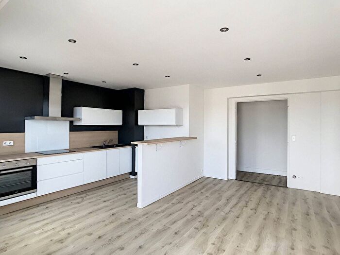 Appartement à louer - Centre Ville, Pau - 2 pièces - 1 chambre