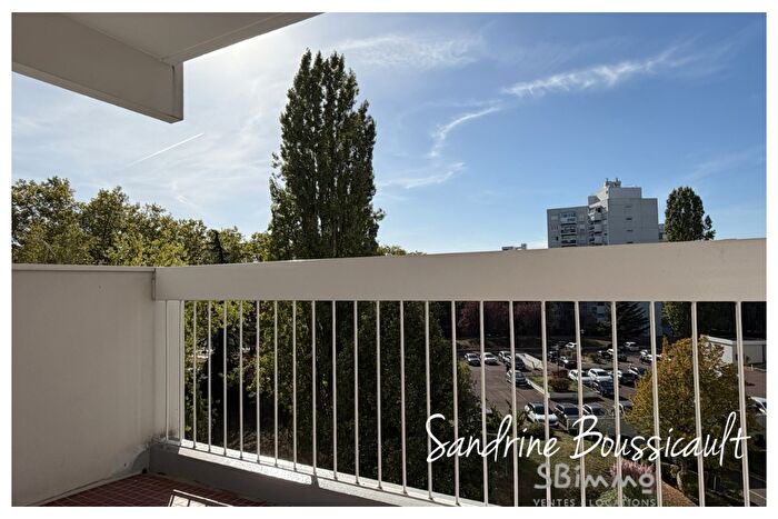 Appartement 2 pièces à vendre à Marly-le-Roi, Montval, Côteaux