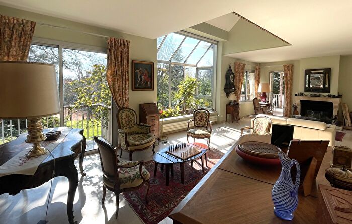 Versailles, Clagny Glatigny : Maison 9 pièces à vendre