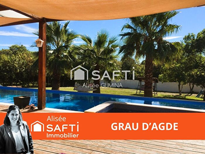 Maison à vendre - Agde, Le Grau dAgde - 7 pièces - 4 chambres