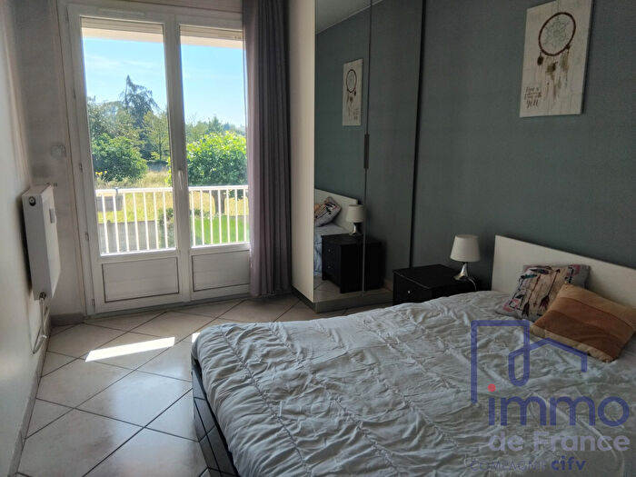 Sury-le-Comtal : Appartement 5 pièces à vendre