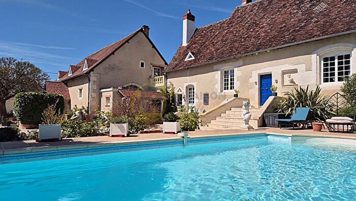 Maison à vendre - Bourges - 16 pièces - 11 chambres