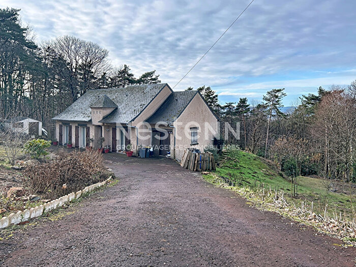 Maison à vendre - Beynat - 4 pièces - 3 chambres