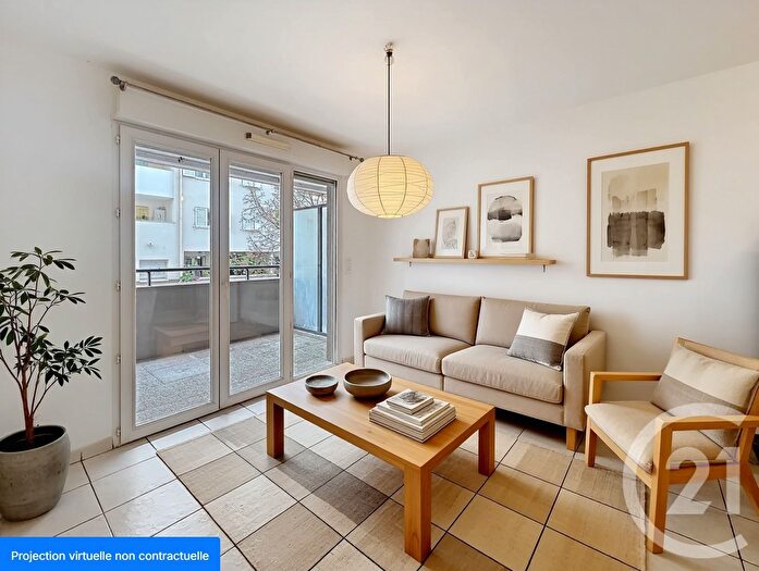 Appartement à vendre - Cagnes-sur-Mer, La Gare, Les Plans, Hippodrome - 2 pièces - 1 chambre