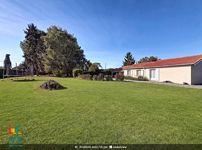 Castets-en-Dorthe : Maison 6 pièces à vendre