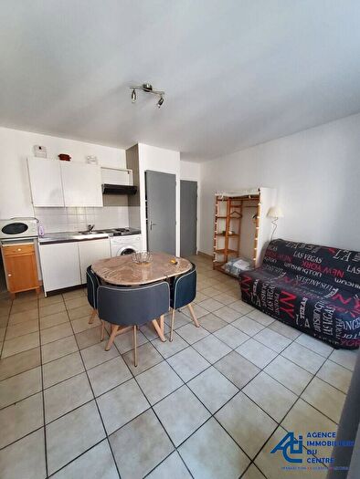 Appartement à louer - Centre Ville, Pontivy - 1 pièce