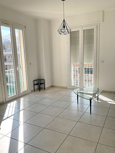 Appartement à vendre - Toulon, Centre-ville - 3 pièces - 2 chambres