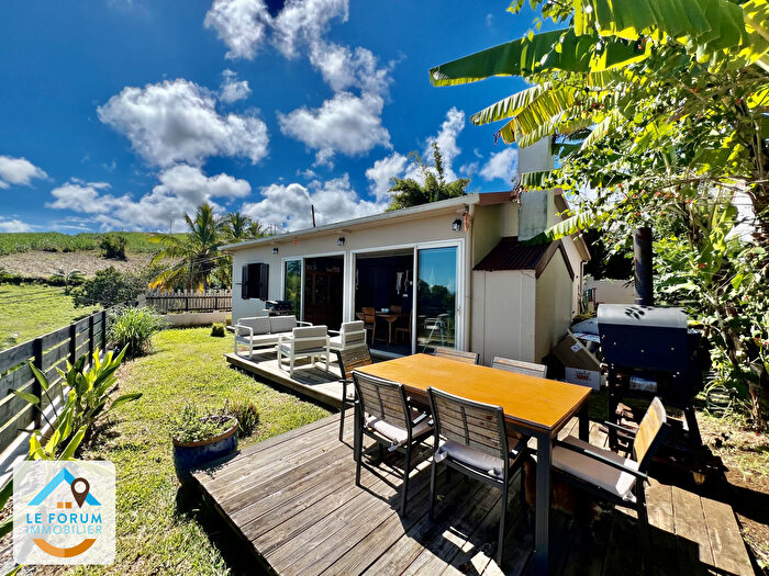 Maison à vendre - Saint-Joseph - 4 pièces - 3 chambres