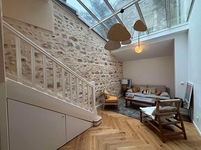 Maison à vendre - Fontainebleau, Centre-ville - 3 pièces - 2 chambres