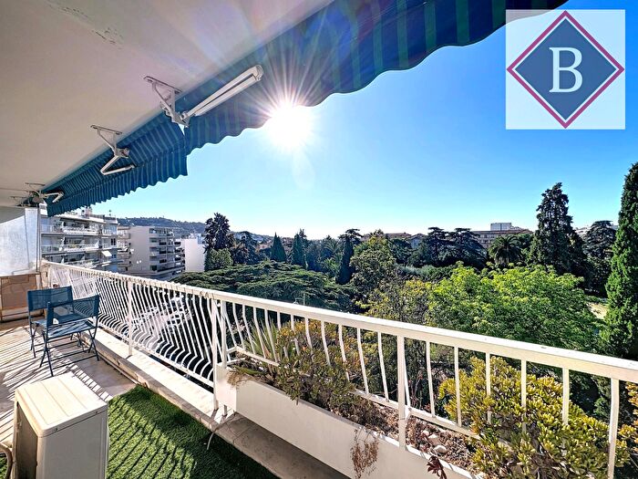 Appartement à vendre - Le Cannet - 4 pièces - 3 chambres