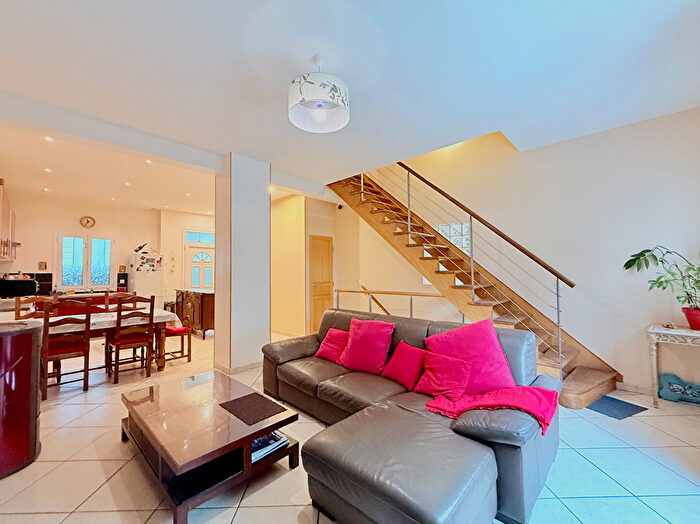 Maison à vendre - Choisy-le-Roi, Centre-ville, Parc Prairie, Hautes Bornes - 6 pièces - 4 chambres