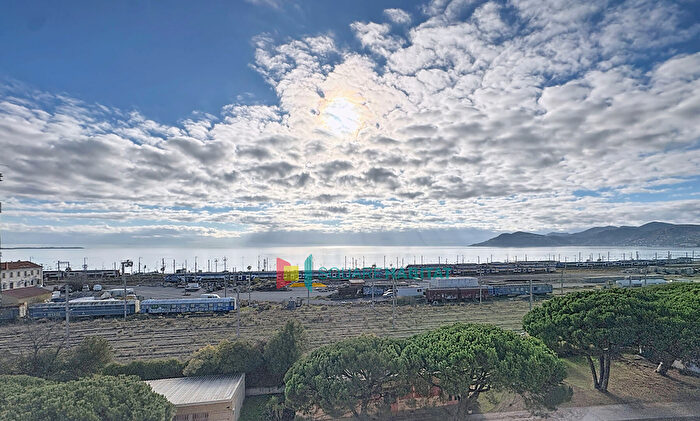 Appartement à vendre - Cannes, Bocca Sud - 2 pièces - 1 chambre