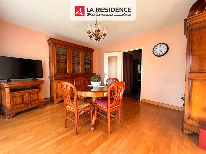 Appartement 3 pièces à Vélizy-Villacoublay, Le Mail, à vendre