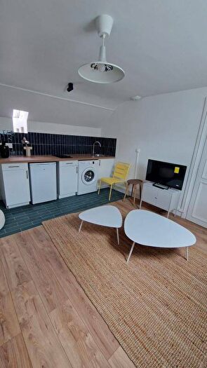 Appartement à louer - Laon Zola-Neufchâtel-Orgeval, Reims - 1 pièce