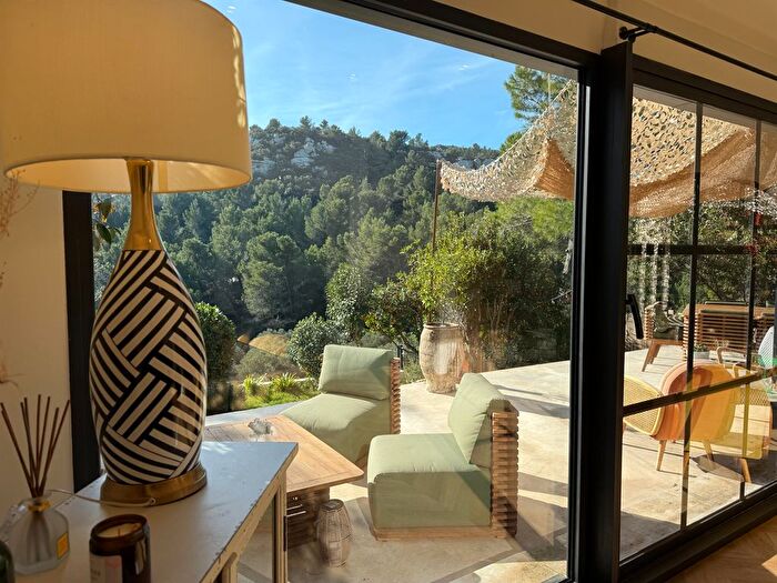 Maison à vendre - Les Baux-de-Provence - 6 pièces - 4 chambres