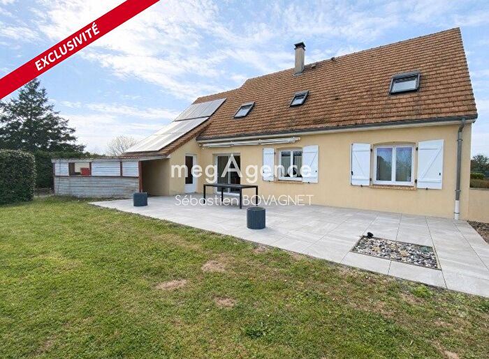 Maison à vendre - La Suze-sur-Sarthe - 8 pièces - 5 chambres