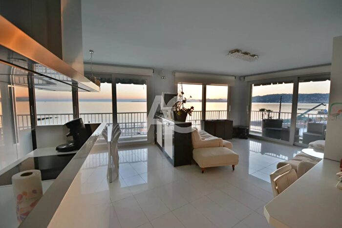 Appartement à vendre - Antibes - 3 pièces