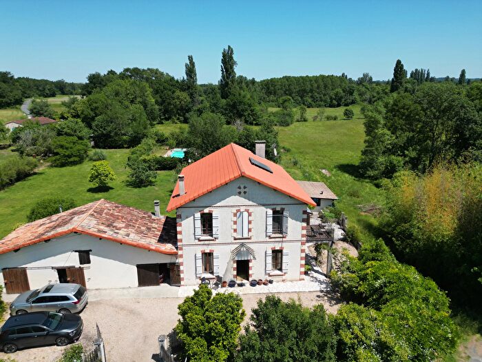 Saint-Aigulin - Maison 7 pièces à vendre