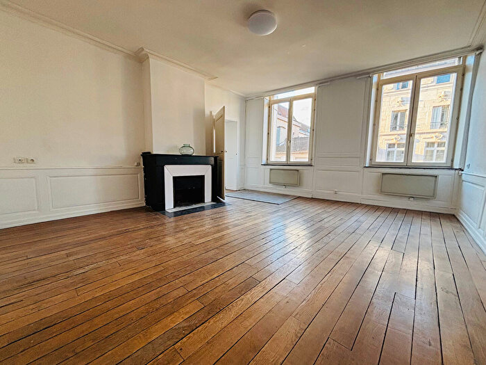 Appartement à louer - Nancy, Centre-ville, Charles III - 3 pièces - 2 chambres