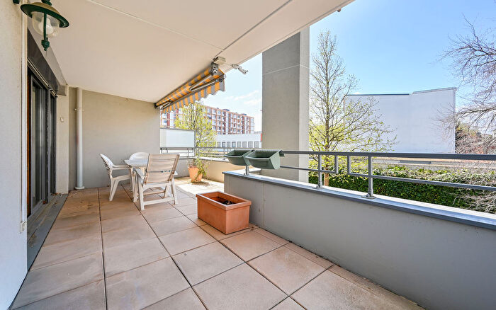 Villeurbanne, Les Poulettes - Appartement 5 pièces à vendre