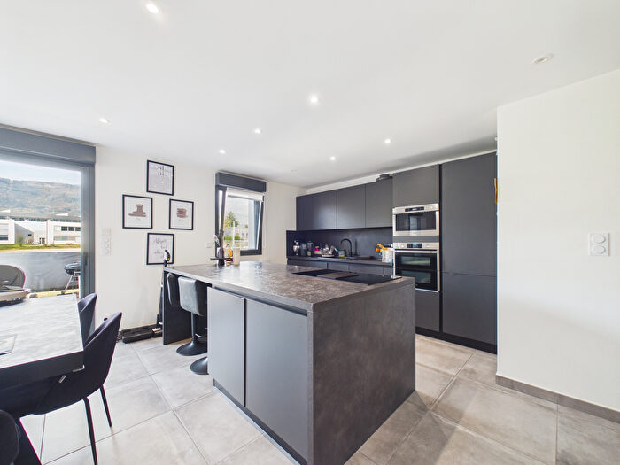 Appartement à vendre - La Motte-Servolex - 3 pièces - 2 chambres