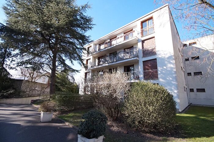 Appartement à louer - Maisons-Laffitte, Est - 3 pièces - 2 chambres