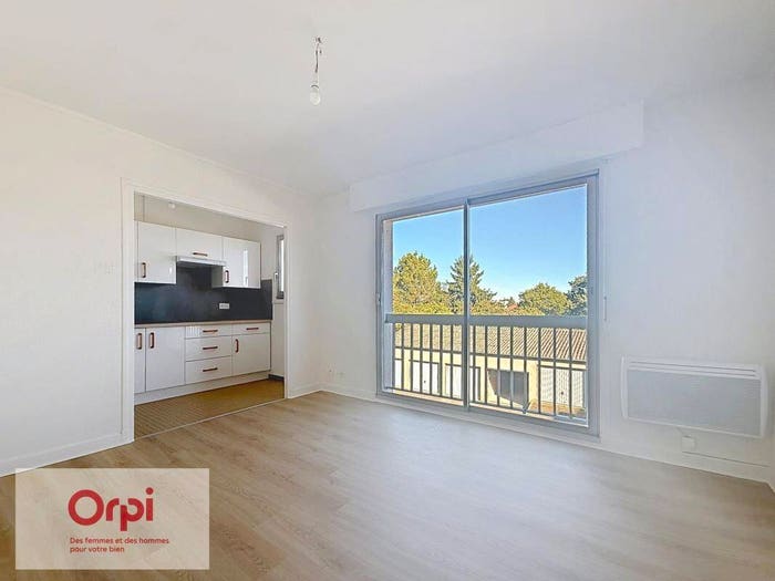 Appartement 1 pièce à louer à Rimard-Marignon, Montluçon