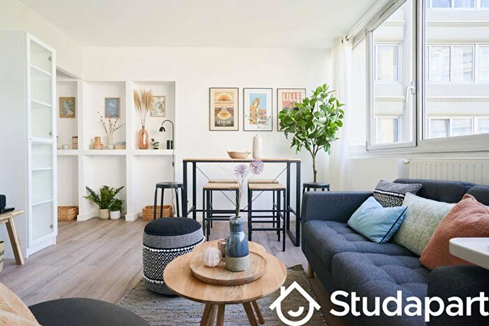 Appartement à louer - Vauban Esquermes, Lille - 1 pièce - 3 chambres