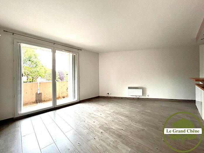 Appartement à louer - Villebon-sur-Yvette - 1 pièce