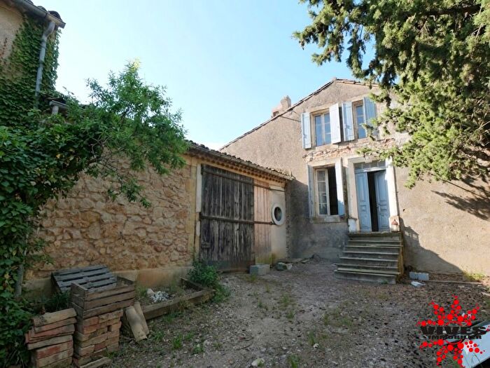Maison 1 pièce à Creissan, à vendre