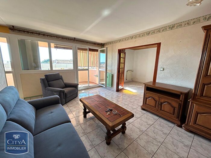 Vitrolles, Centre-ville, Roucas, Les Pins, Le Liourat : Appartement 5 pièces à vendre