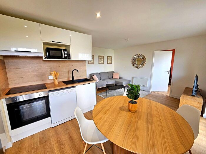 Appartement à louer - Toulouse, La Cépière, Arènes - 4 pièces - 1 chambre