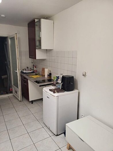 Appartement à louer - Marseille e , Menpenti - 1 pièce