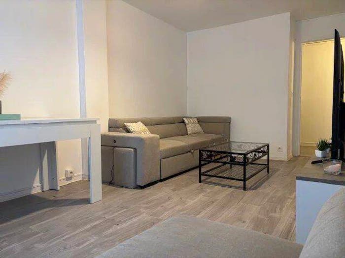 Juan-les-Pins, Antibes - Appartement 3 pièces à louer