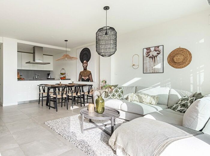 Appartement à vendre - La Ciotat, La Tour - 3 pièces - 2 chambres