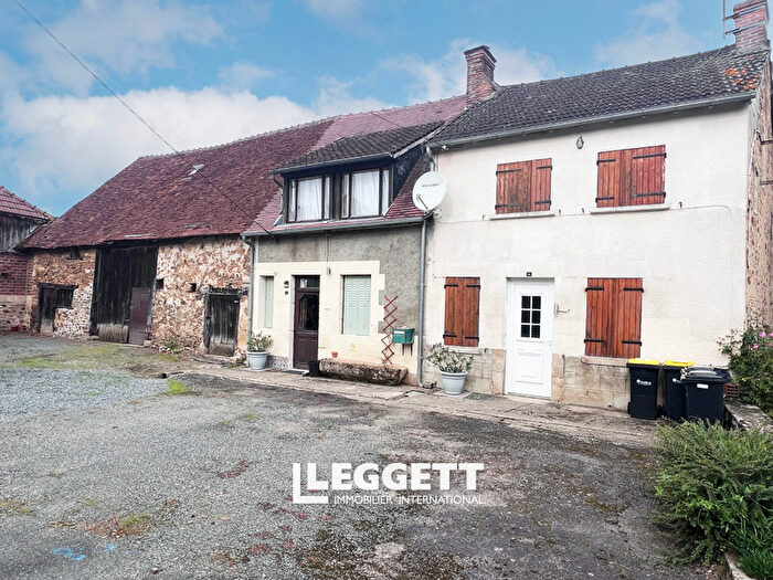 Maison à vendre - La Celle-Dunoise - 8 pièces - 4 chambres