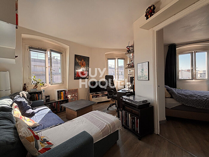 Appartement à vendre - Saint-Ouen, Centre-ville - 2 pièces - 1 chambre