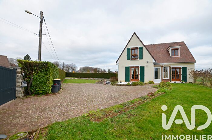 Maison à vendre - Cahaignes - 6 pièces - 4 chambres