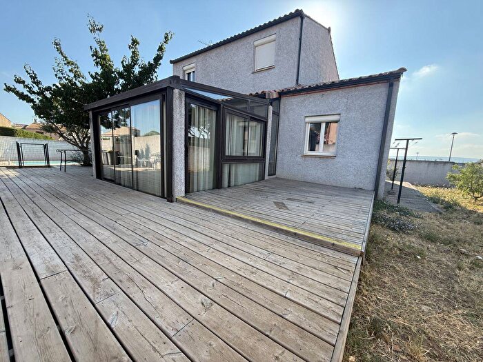 Maison 6 pièces à louer à Cournonsec
