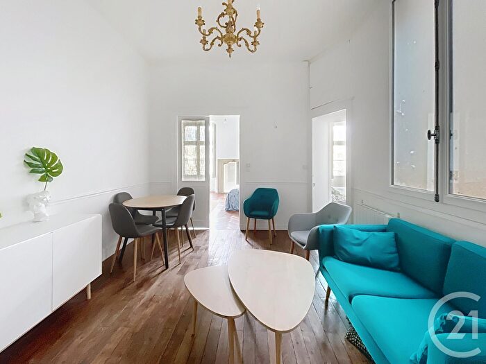 Appartement à louer - Nantes, Centre-ville - 3 pièces - 2 chambres