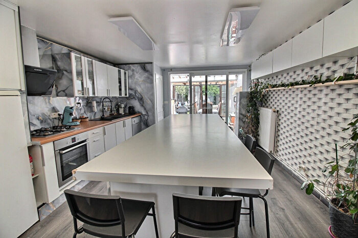Lomme, Sud Marais - Maison 4 pièces à vendre