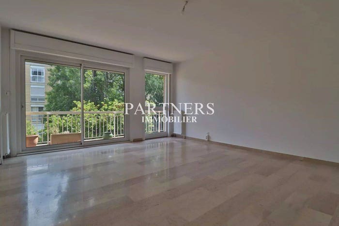 Pont de Béraud, Aix-en-Provence : Appartement 4 pièces à louer