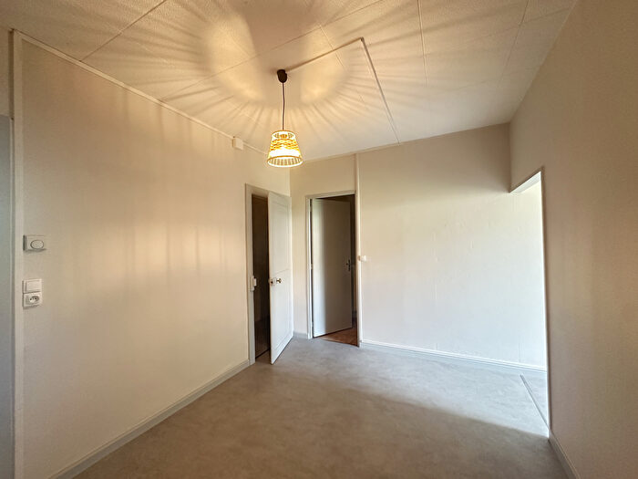 Appartement à louer - Pont-Saint-Vincent - 1 pièce - 1 chambre