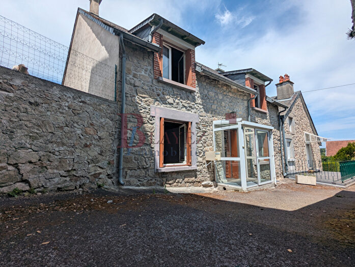 Eygurande : Maison 4 pièces à vendre