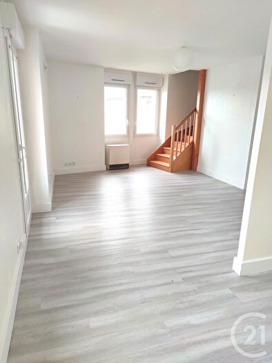 Évron - Maison 4 pièces à louer
