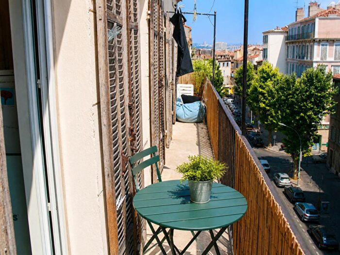 Marseille 6ème, Cours julien, Notre-Dame-des-Monts - Appartement 3 pièces à vendre